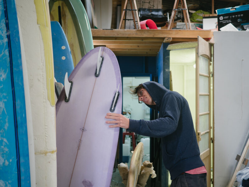 Customind, le nouveau surfshop bordelais - The Cove